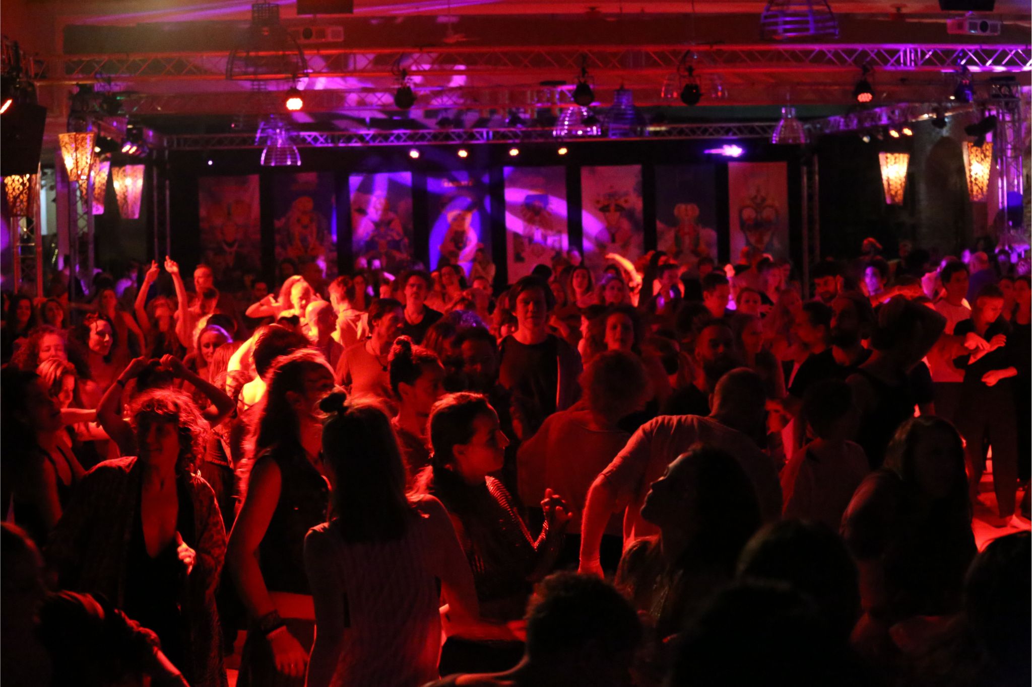 Ecstatic Dance Festival Holland - Het gevoel van extase, een heel weekend - Hipsy Blog