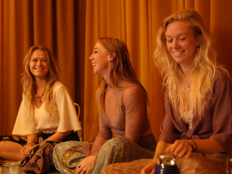 Kundalini sessie bij Let's Start a Fire! Oud & Nieuw event - Hipsy