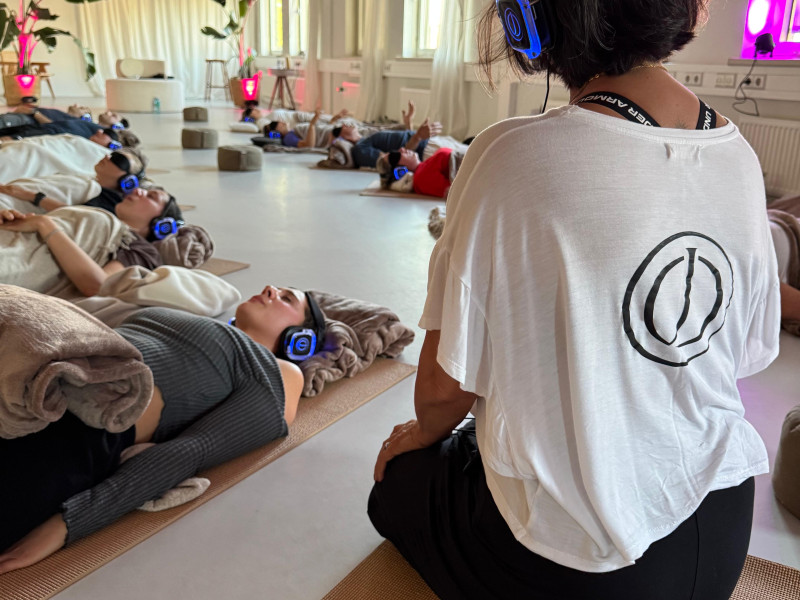 Flow Movement & Breathwork - Hipsy