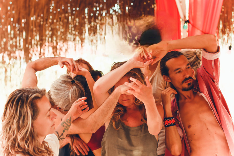 ReWilding: Connection & Intimacy - Hipsy