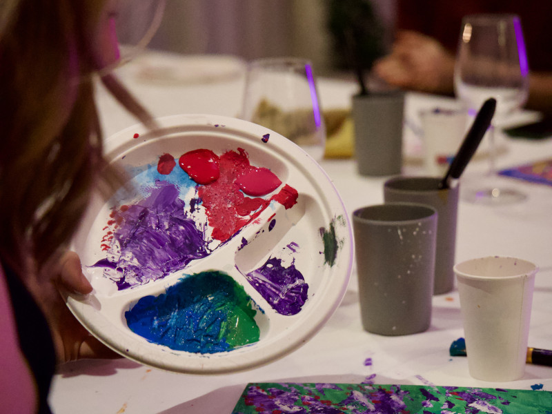 Dance & Paint - Hipsy