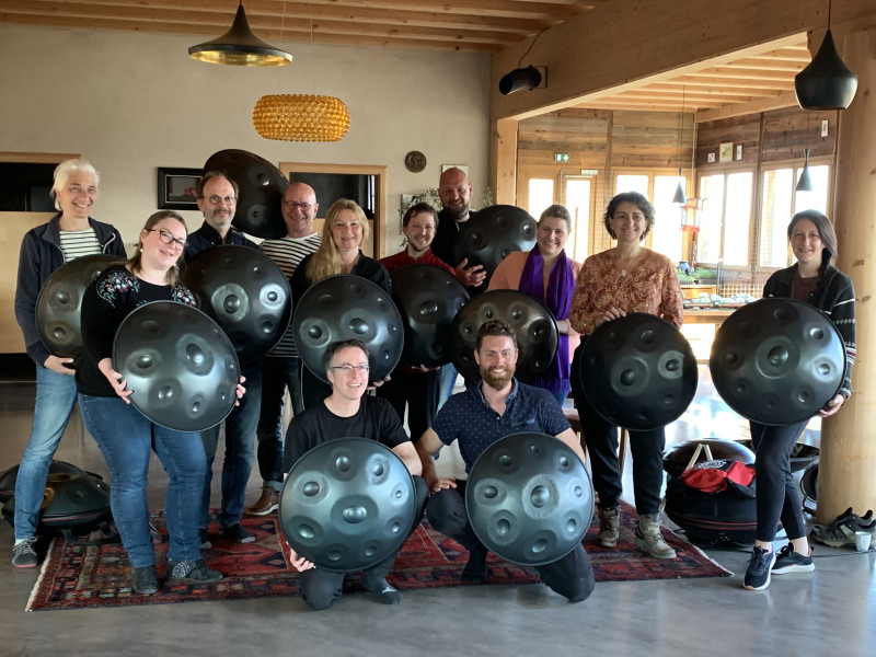 Gadung Handpan Experience, zelf handpan spelen - Hipsy
