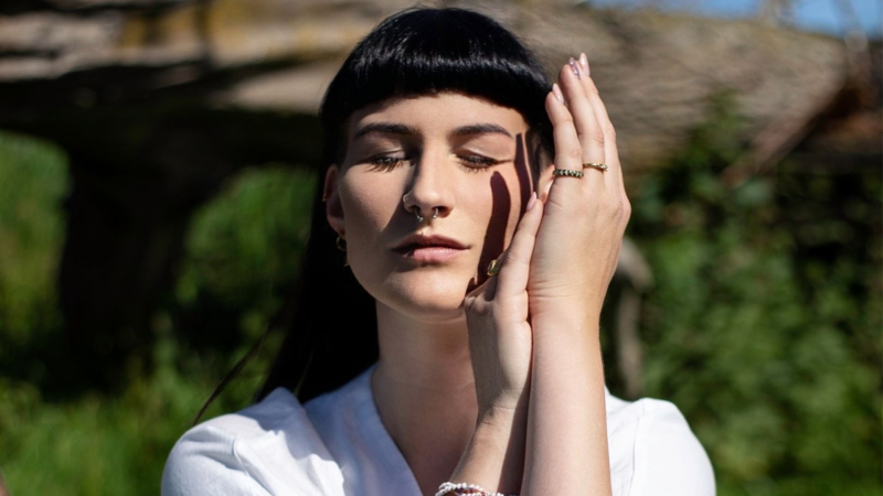 Quantum Light Breath - Hipsy