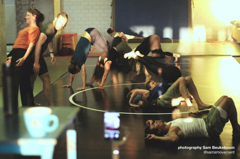 Contact improvisatie - inleiding en jam - Hipsy