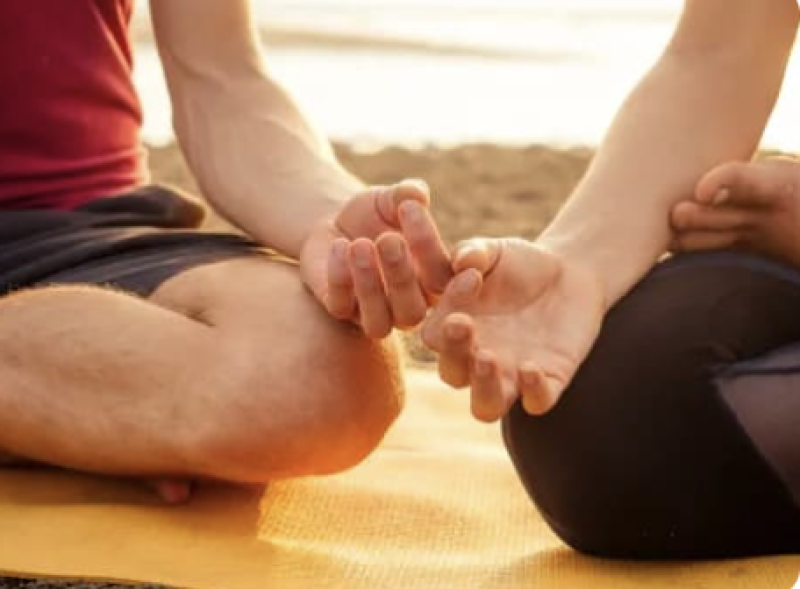 Workshop Bewuste Aanraking/ Conscious Touch for (Occasional) Couples - Hipsy