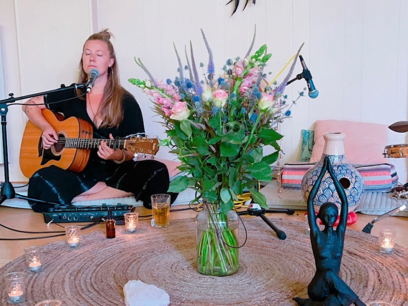 Concert - Leonie Bos - Hipsy