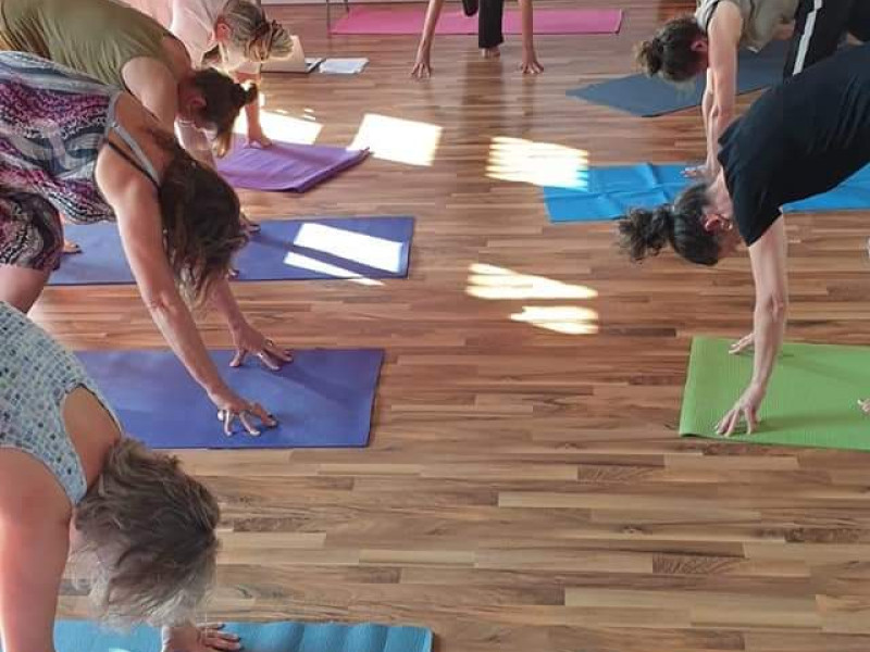 Uit je hoofd, in je lijf met TRE - Hipsy