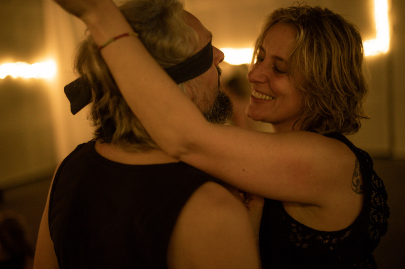 Tender Tantric Dance - Hipsy