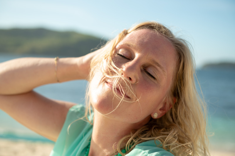 Feel Light Essence - Hipsy