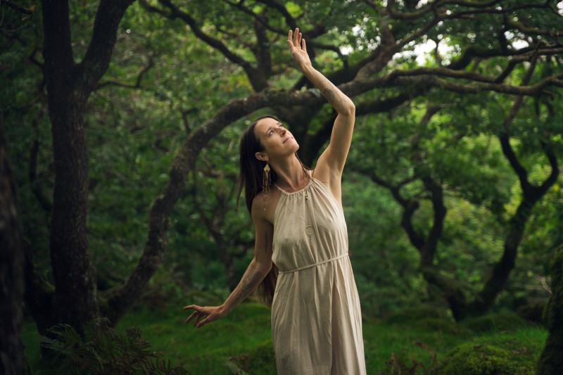 Ayla Schafer :: She Who Whispers - Live in Amsterdam - Hipsy