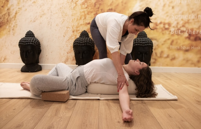 Yin Yoga - Hipsy