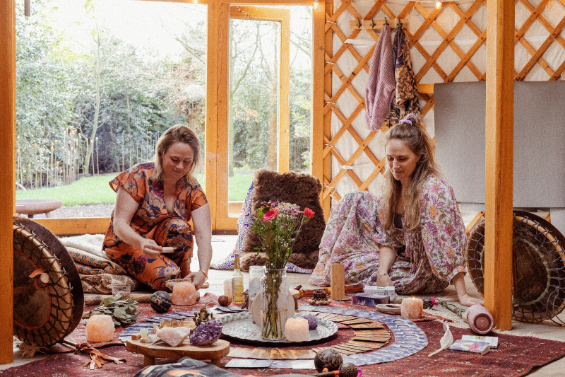 Magische Truffel Vrouwenceremonie met overnachting in betoverende yurt - Hipsy