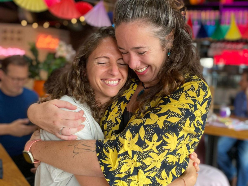 Building Connection, Trust & Intimacy #4 - Be Playful - Hipsy