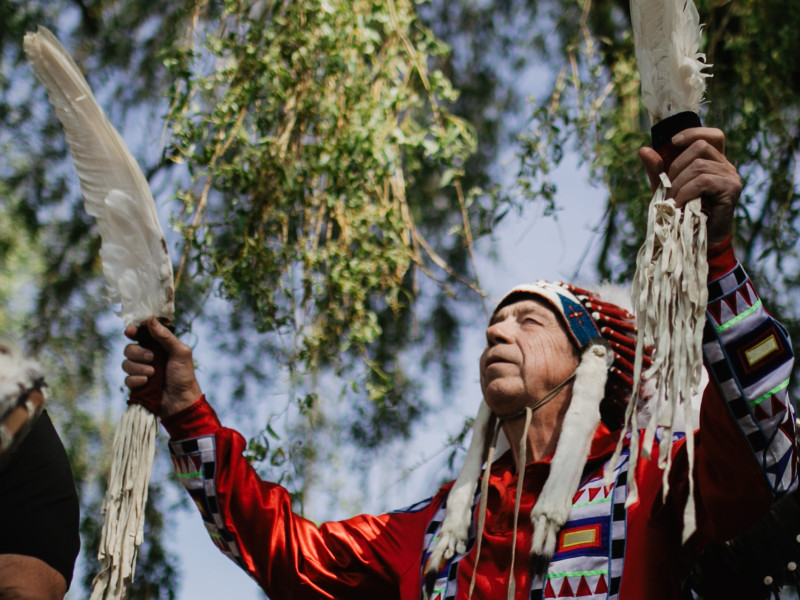 Lakota Sweatlodge / Inipi ceremony with Chief Steve Mc Cullough - Hipsy