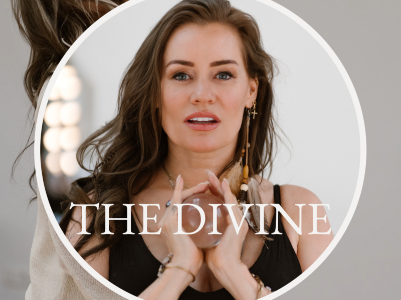 The Divine Kundalini - Hipsy