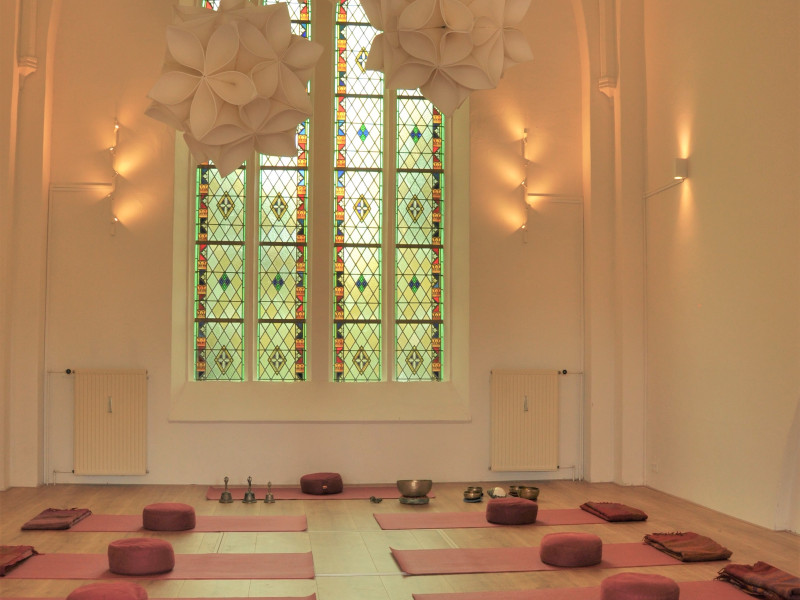 De Nieuwe Yogi - Hipsy