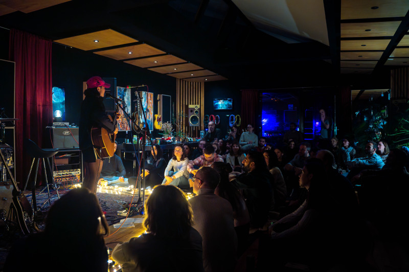 Hidden Gem Studio - Hipsy