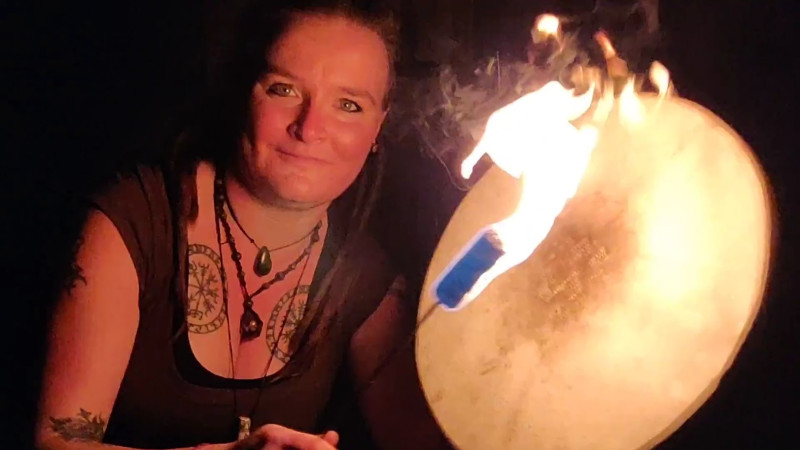 De CeremonieMeesteres - Hipsy