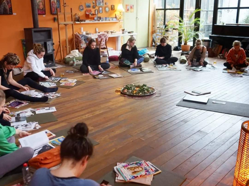 Let's Create - Hipsy