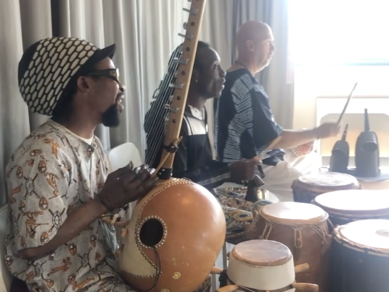 African Circle Sessions - Hipsy