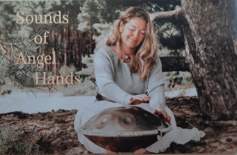 Sounds of Angel Hands - Hipsy