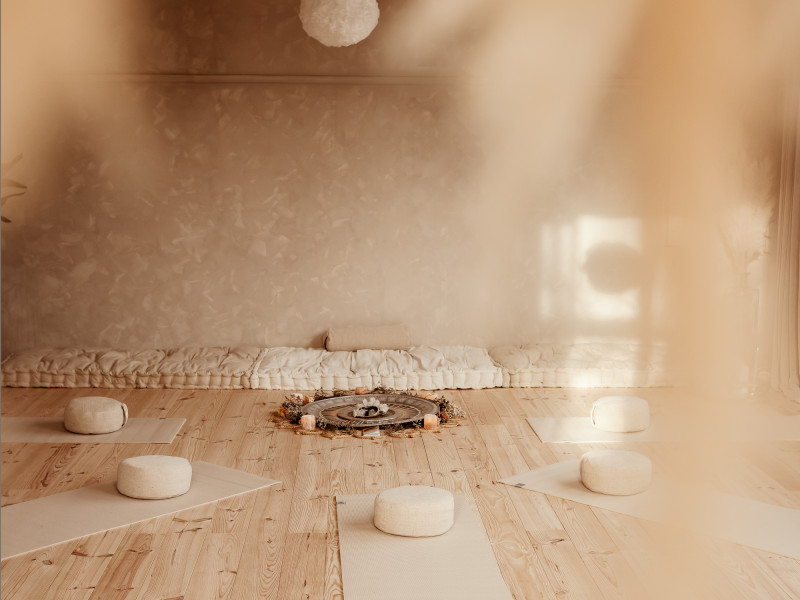 The Mana Place - Hipsy