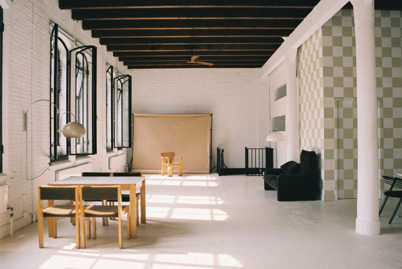 Studio Mucha - Hipsy